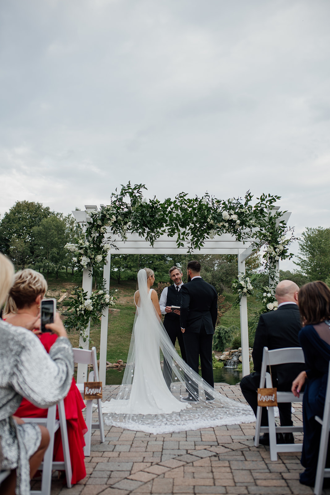 Real Wedding | Maria + John - kraftandcompany.com