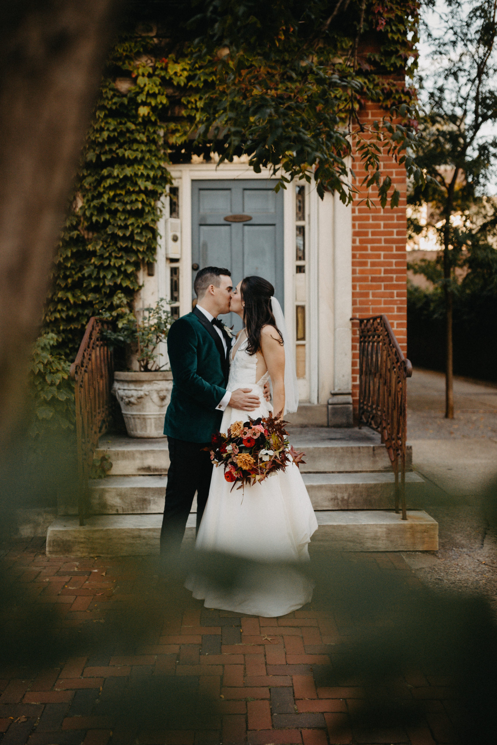 Real Wedding | Stephanie + Kyle - kraftandcompany.com