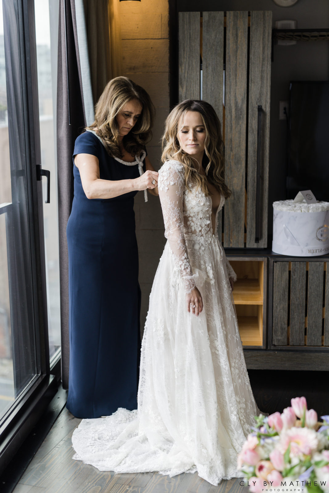 Real Wedding | Alexandra + Jake - kraftandcompany.com