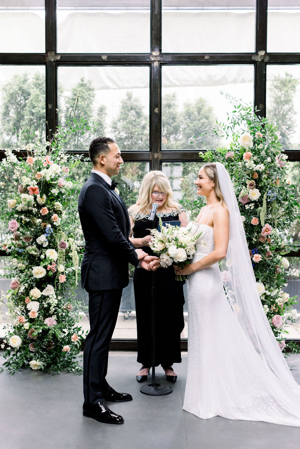 Real Wedding | Amanda + Luis - kraftandcompany.com